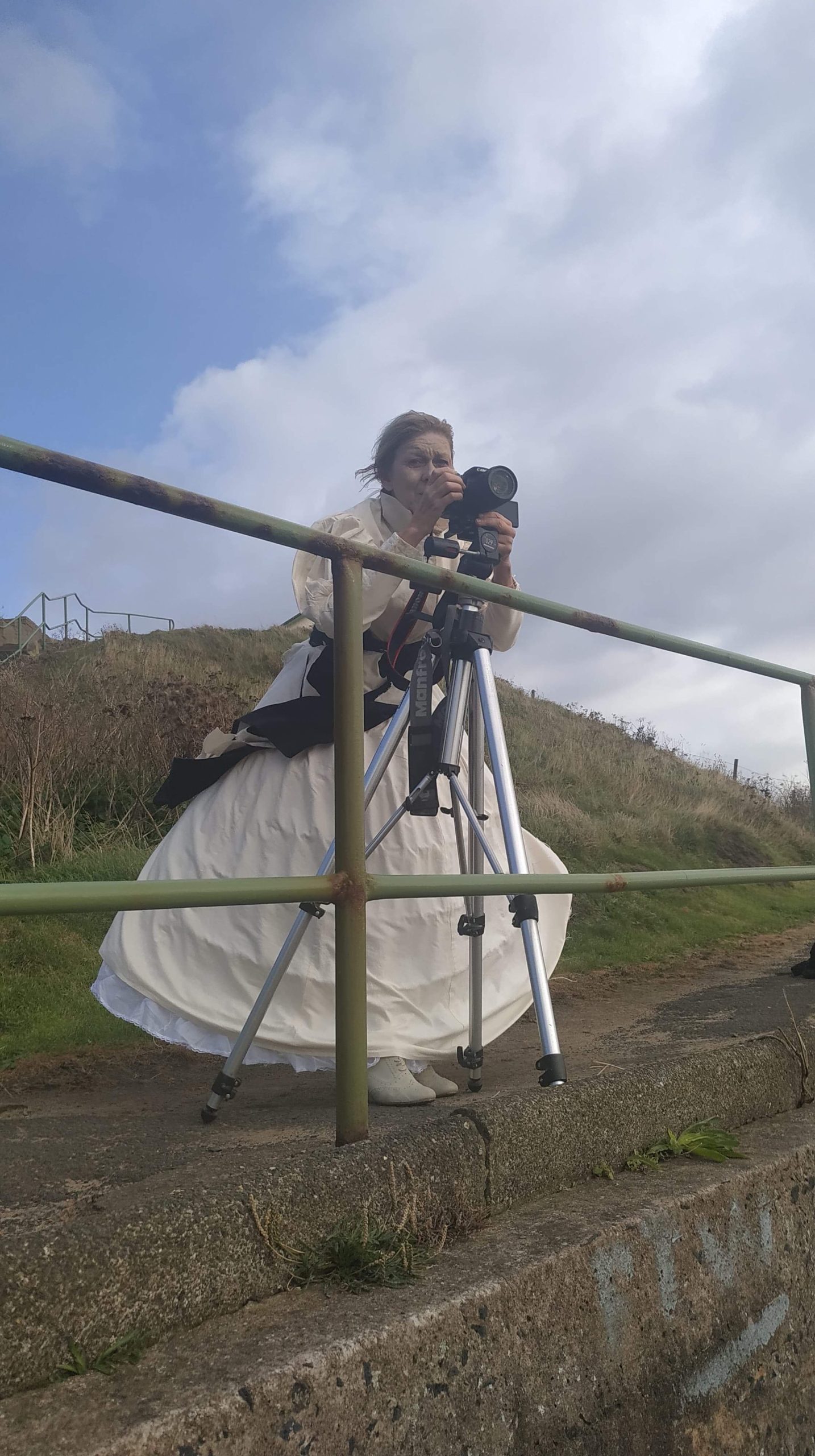 About – Fiona Robertson